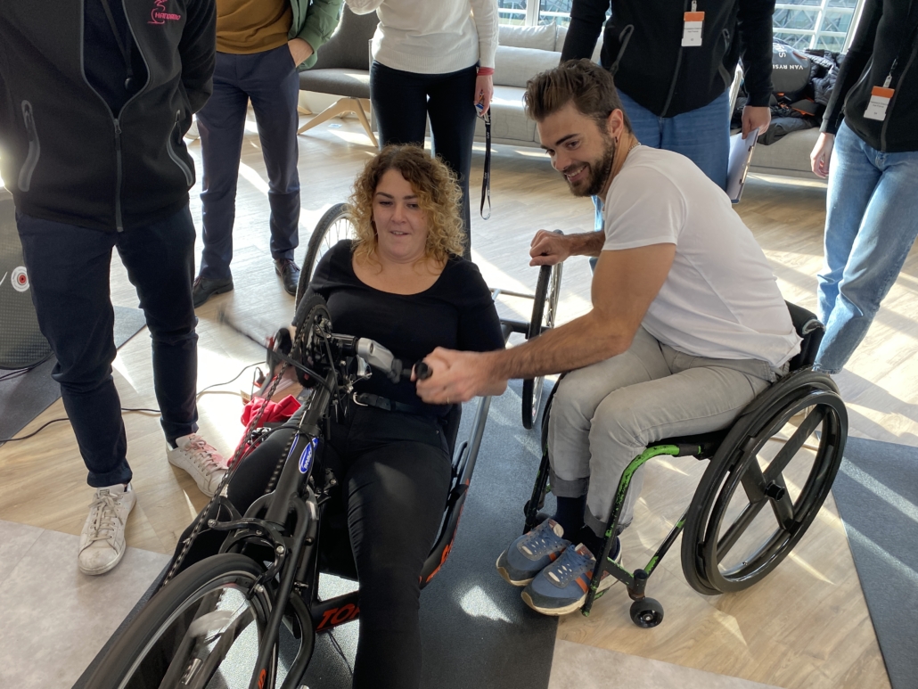 Compétition de Hand-e-bike chez Accenture - Handiamo